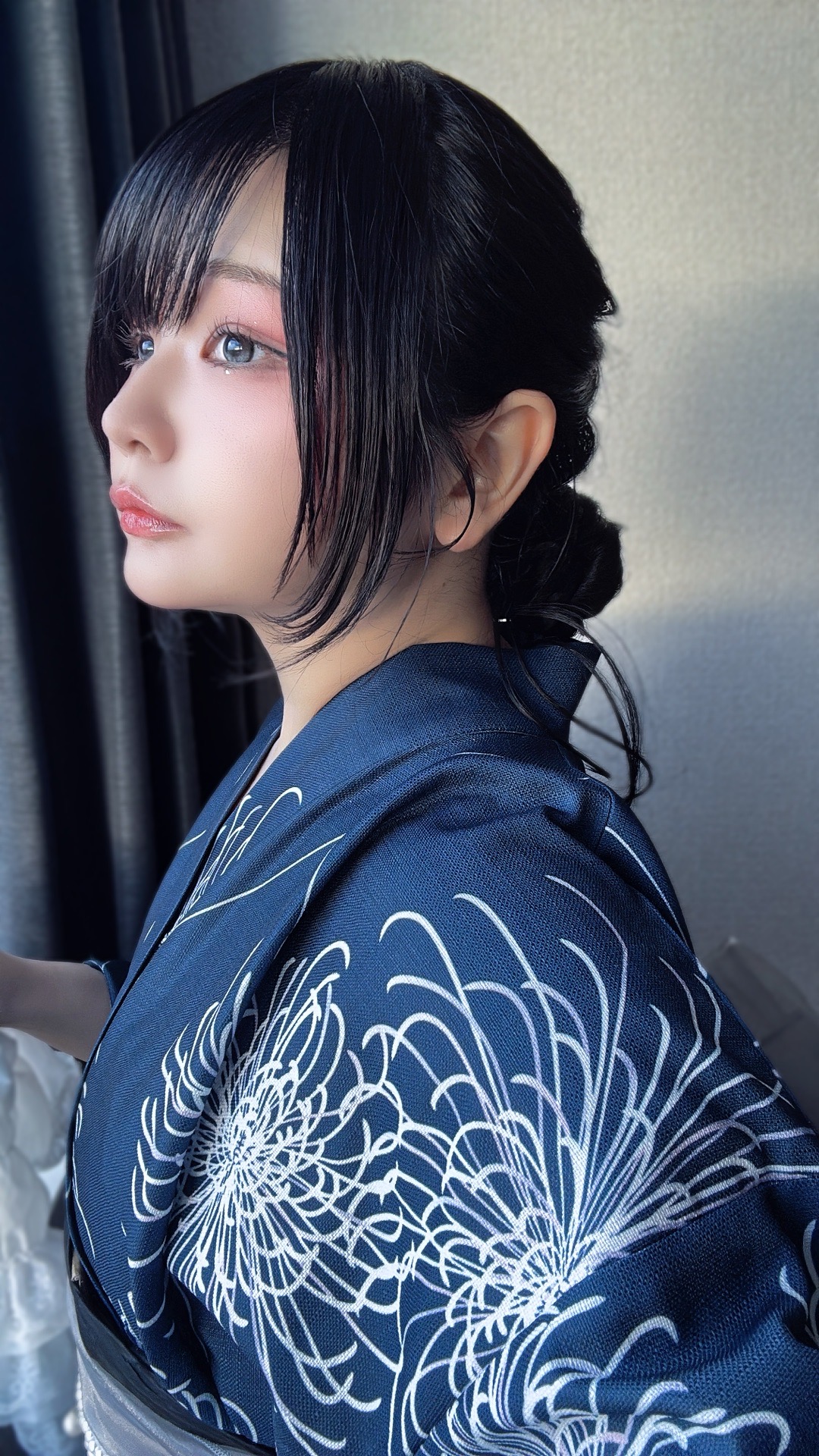 Omochi | 好きでつながるバーチャルワールドYay!（イェイ）